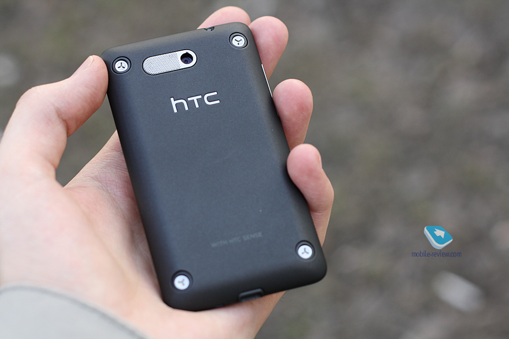 Mobile-review.com Обзор GSM/UMTS-коммуникатора HTC HD mini
